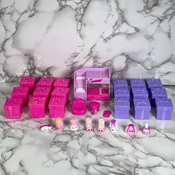 Shopkins | Toys | Lot Of 3 Shopkins Fashion Spree Slumber Fun With Bed ...